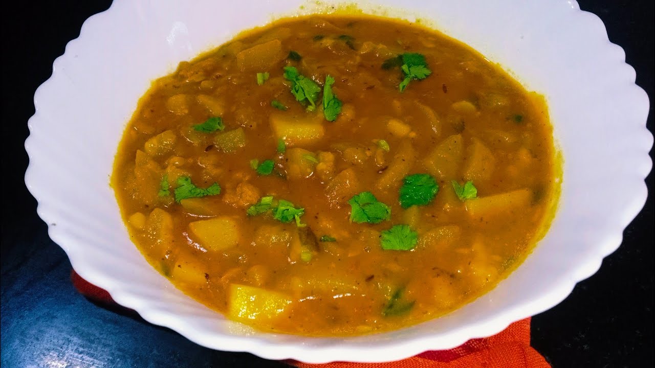 2 Chamuch Atta Diye Lau er Sabji Recipe/ Bottle Gourd Recipe in Bengali ...