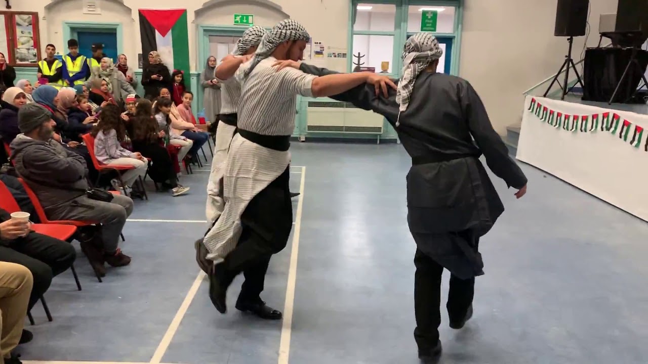 7 minuets Dabkeh video at Pima Event Dec 19 - YouTube