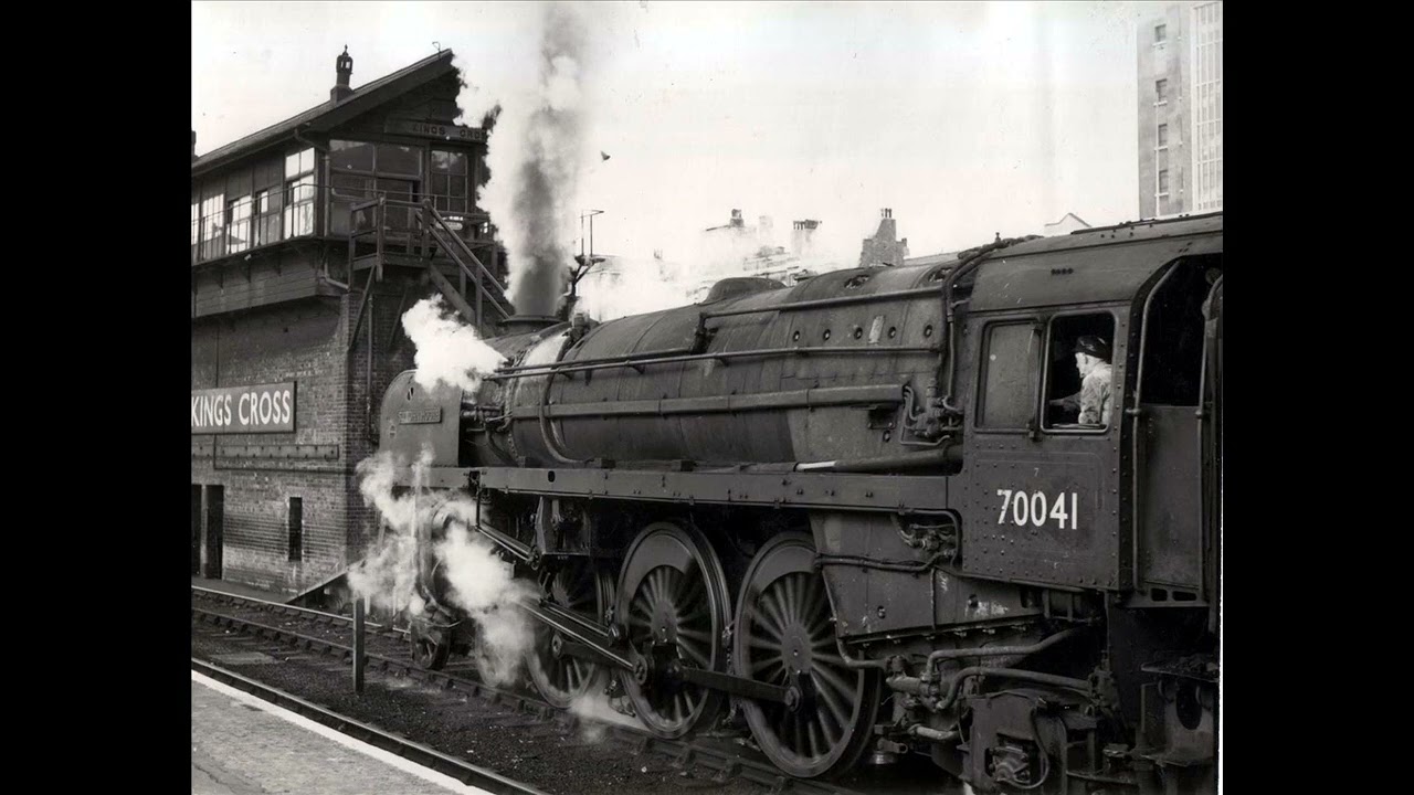 AUDIO Steam Locomotive On The Footplate Britannia 70041 - YouTube