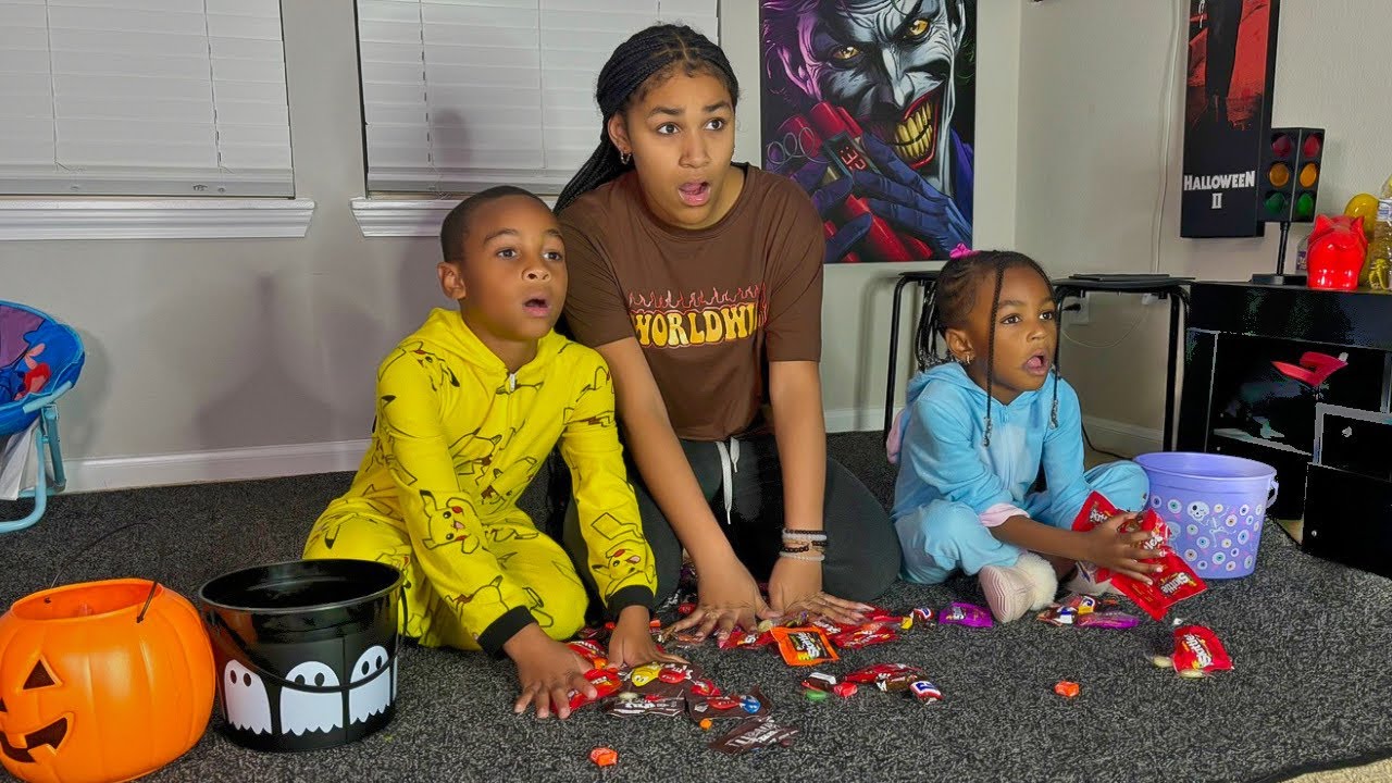 SIBLINGS SNEAK OUT TO GO TRICK OR TREATING. THEY REGRET IT. - YouTube