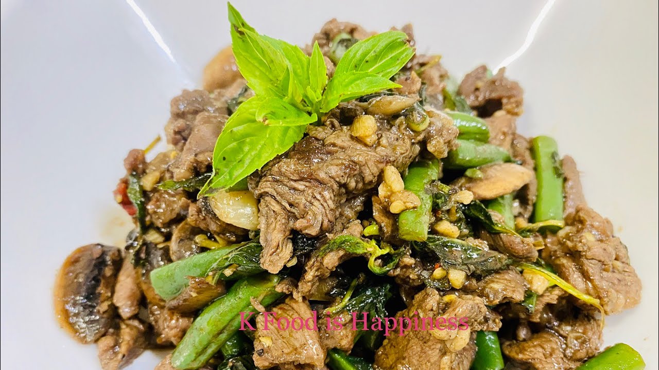 Easy Thai spicy beef basil Pad Phet Nue ผัดเผ็ดเนื้อแบบง่าย ผัดกระเพรา ...