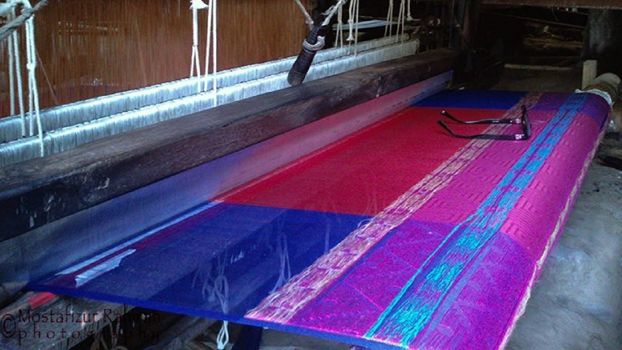 টাঙ্গাইলের তাঁত শিল্প | Tangail er Tant Shilpo - YouTube