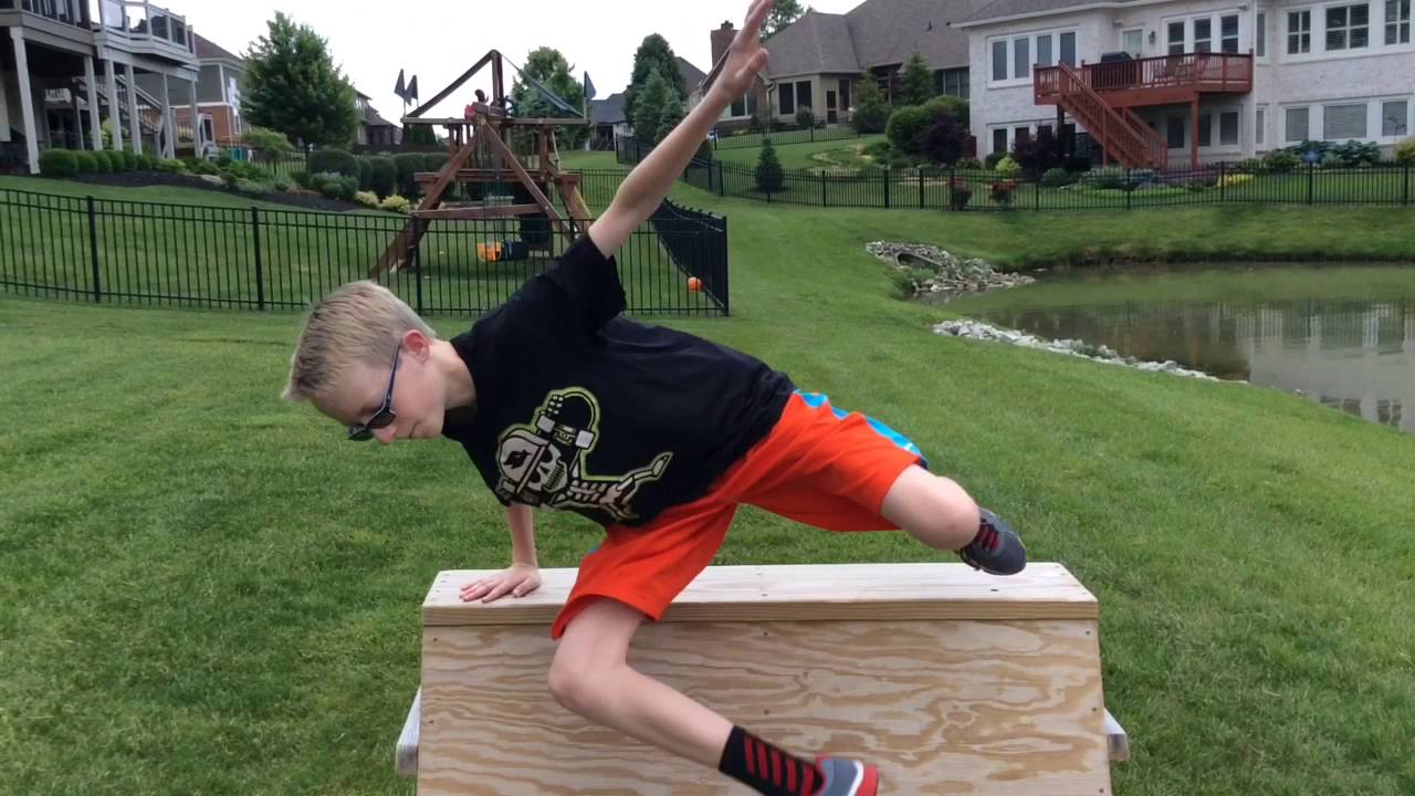 Parkour Tutorial pt. 1 Safety Vault - YouTube