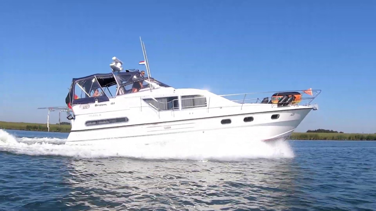 Bootfahren mit fast 50 km/h mit unserem Speedboot der Broom 41 auf dem ...