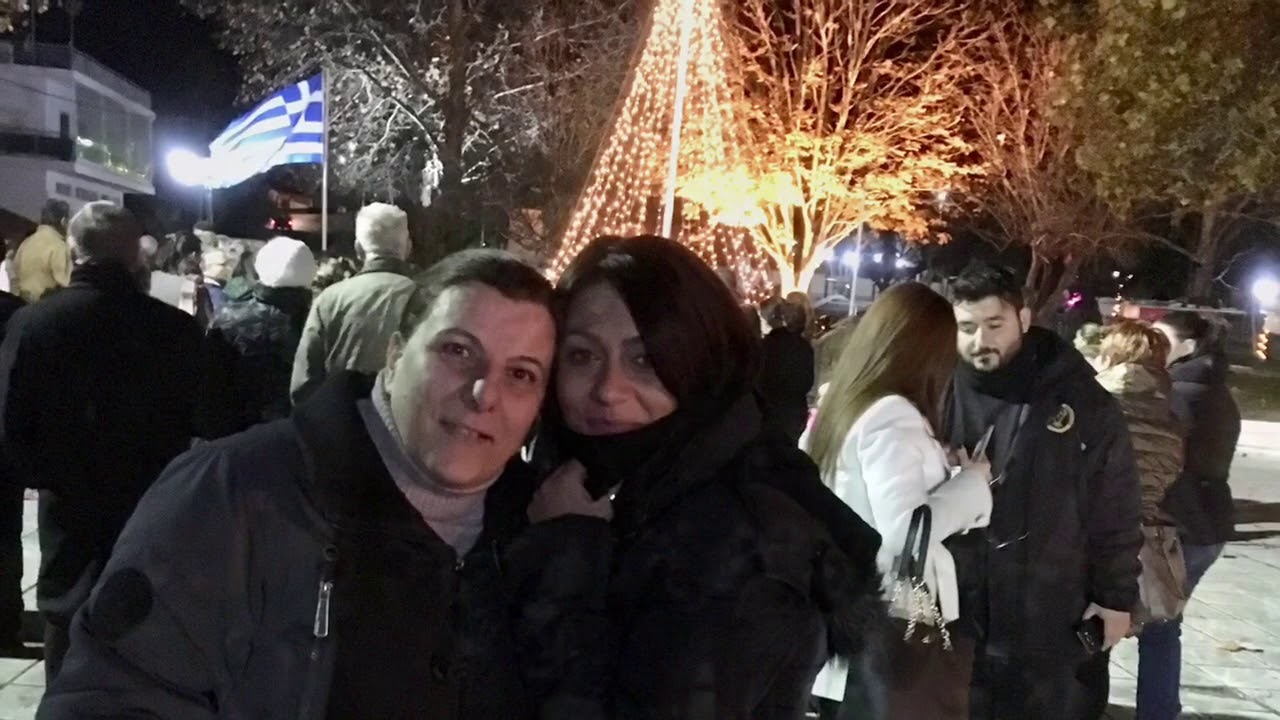 LEFTERIA.BLOGSPOT.GR ΦΩΤΑΓΩΓΗΣΗ ΧΡΙΣΤΟΥΓΕΝΝΙΑΤΙΚΟΥ ΔΕΝΤΡΟΥ ΣΤΑ ΑΛΩΝΙΑ ...