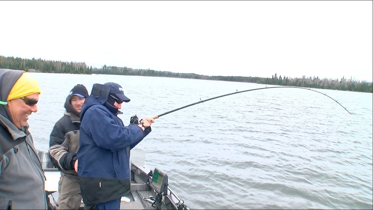 46_2016 The Greatest Fall Muskie Bite Ever! -Preview- - YouTube