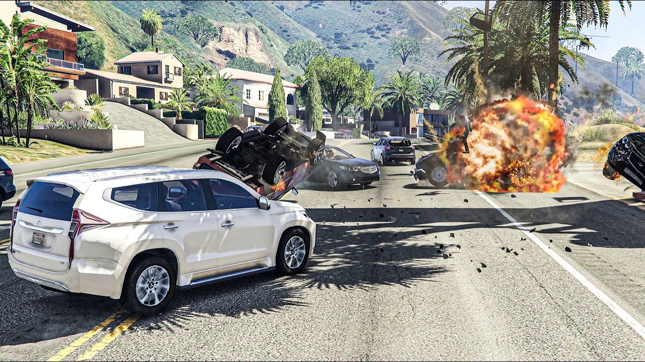 GTA V CINEMATIC CAR CRASHES AND EXPLOSIONS #1 (4K60FPS) - YouTube