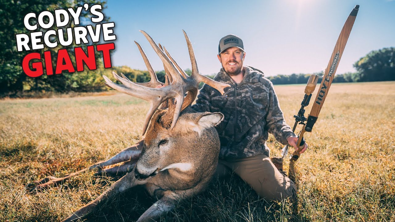 Cody's Drop-Tine Giant - Traditional Recurve Bowhunting | Bowhunting ...