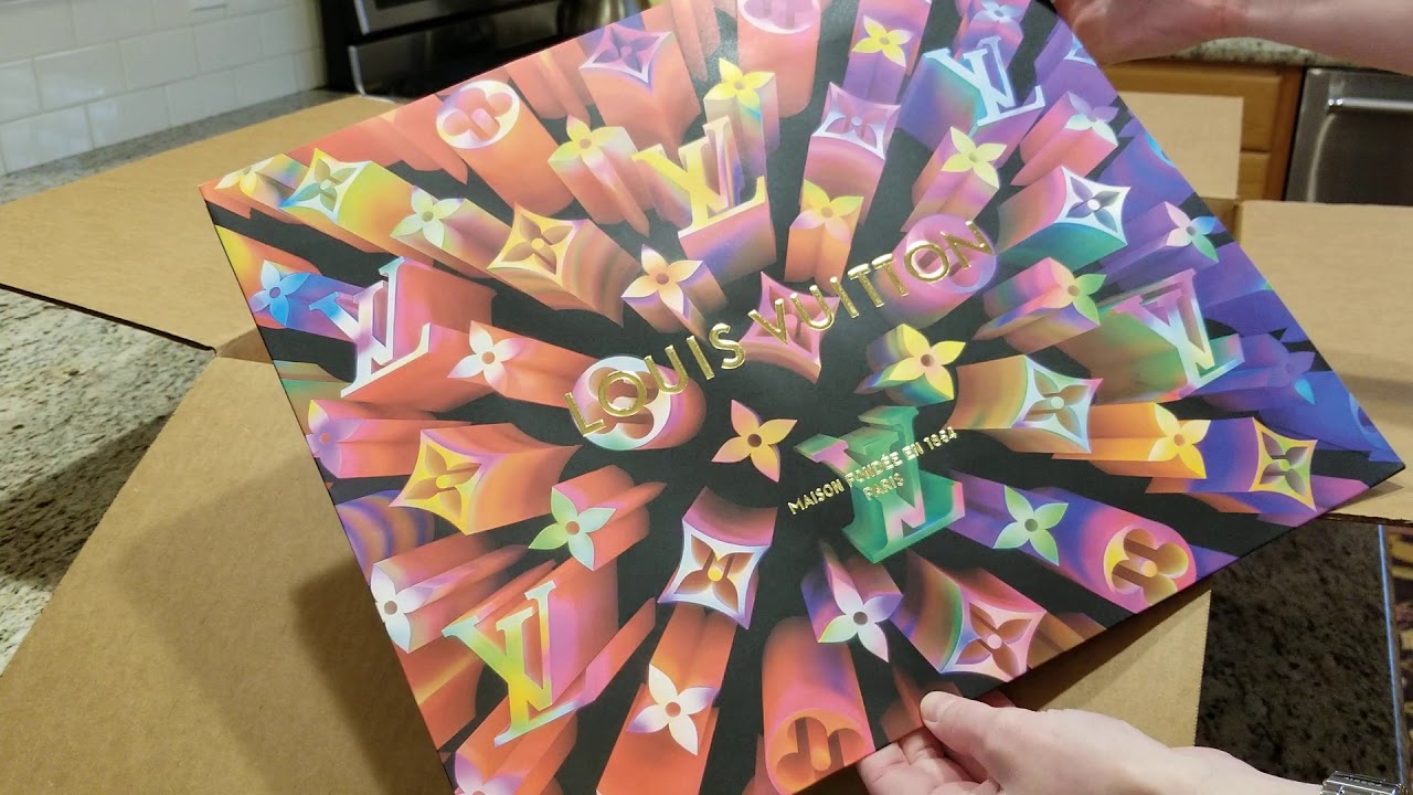 Unboxing Louis Vuitton Watch Packaging » STRONGER