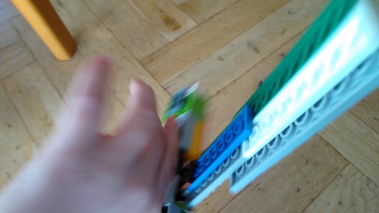 Lego mothra - YouTube