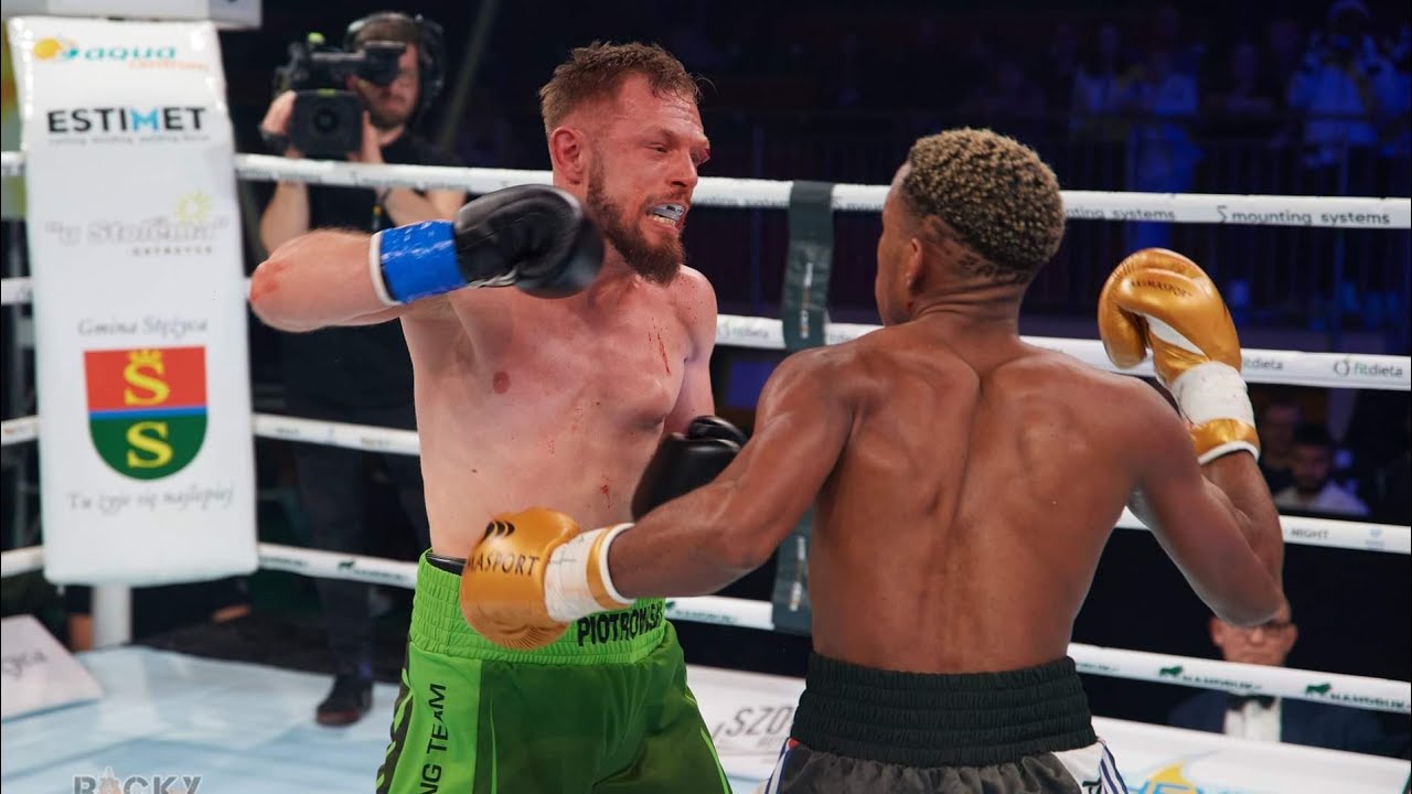 Tomasz Piotrowski vs Carlos Bori | Rocky Boxing Night - YouTube
