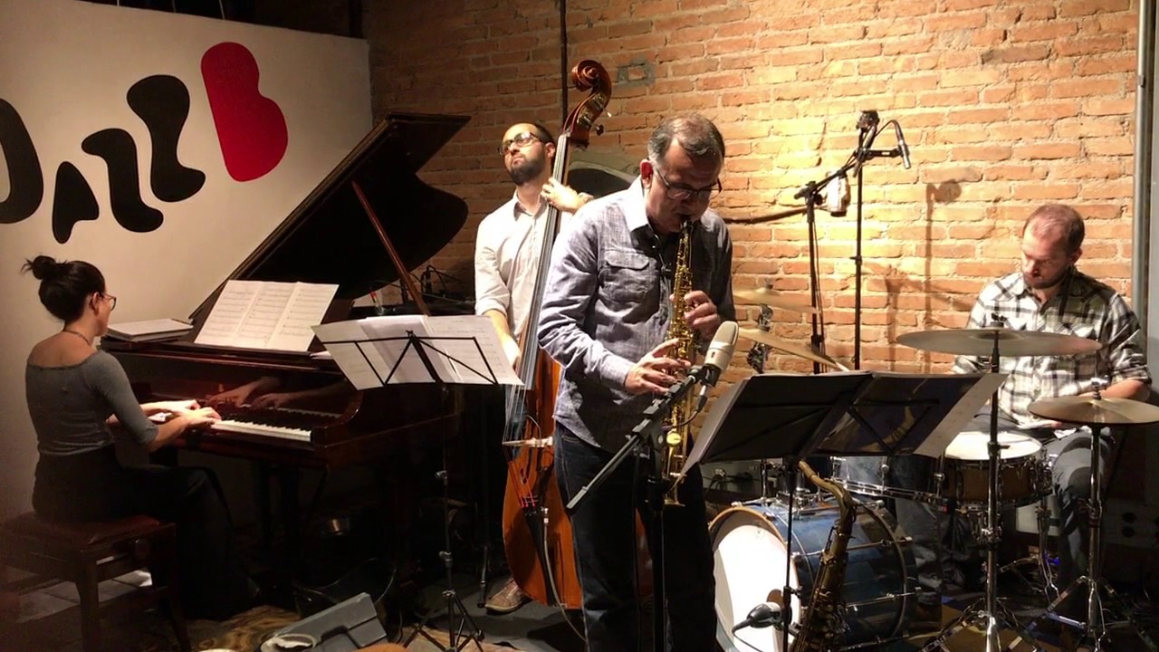 Trio Matiz - Valsa do início - Jazz B, São Paulo - YouTube