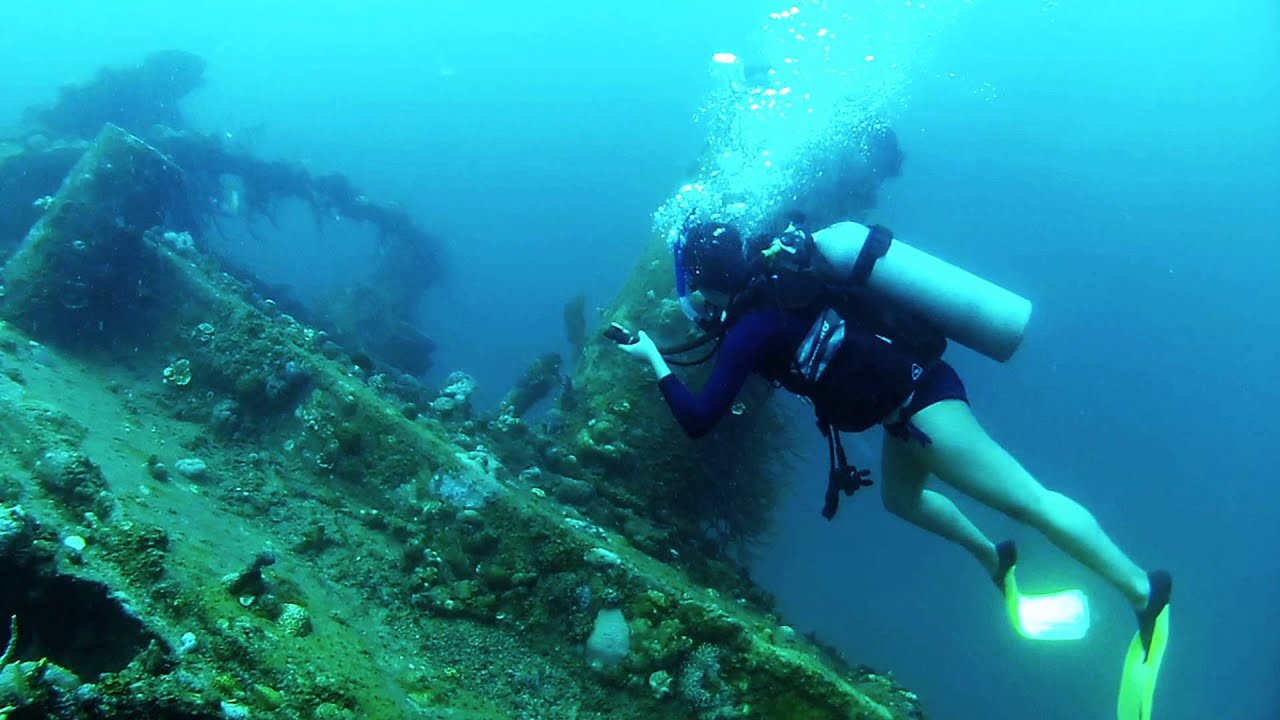 Wreck Diving Palawan - Philippines - YouTube