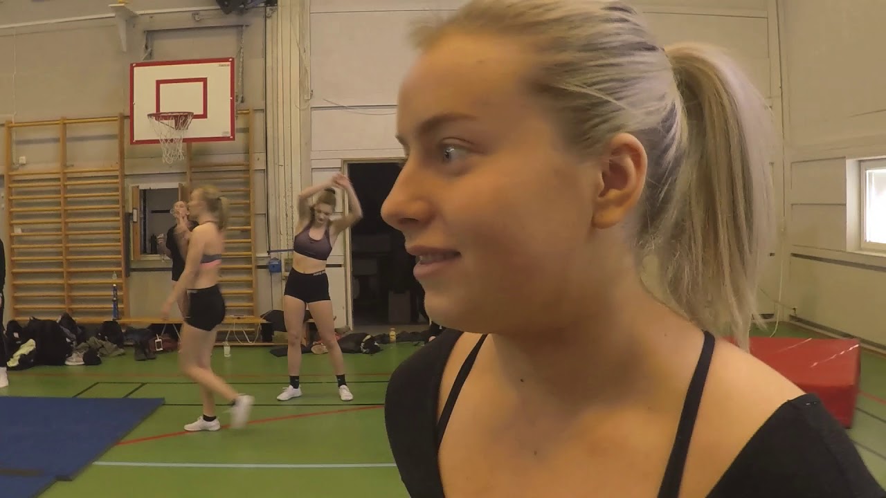 The Shine diary / Vlog 11 - Get to know the girls IIII - YouTube