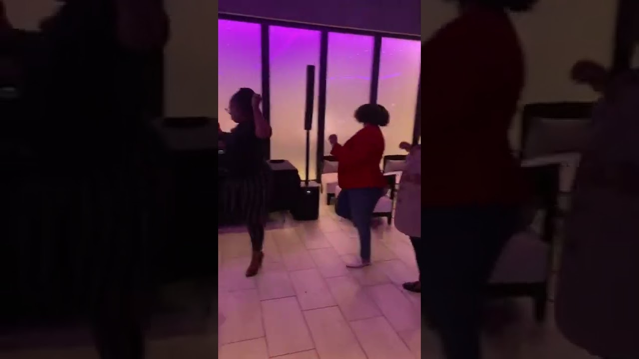 Candy Stroll #dst - YouTube