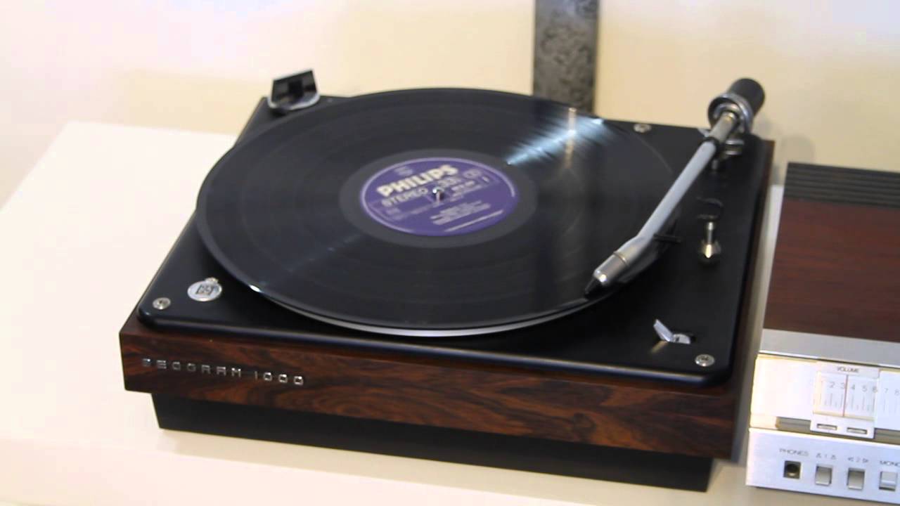 Bang & Olufsen Beogram 1000 - YouTube