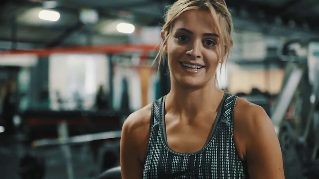 Louise Cooney- workout routine- Your Fitness Gym - YouTube