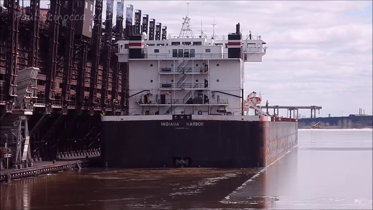From Dock to Canal, the Indiana Harbor Departs Duluth - YouTube