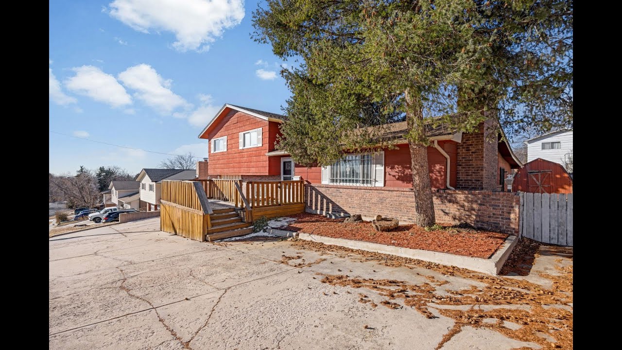 Sheri Bennett presents 1426 N Chelton Road Colorado Springs, CO ...