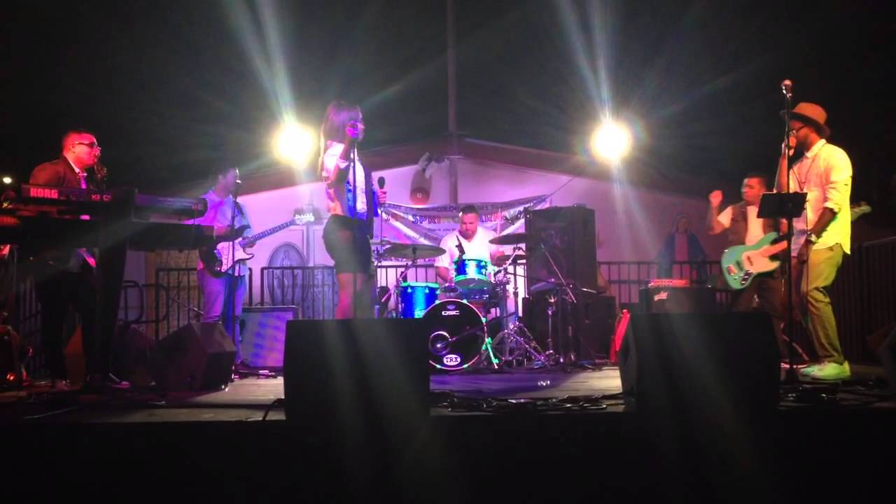 The Reel Band - Wipe out/Oye mi amor - YouTube