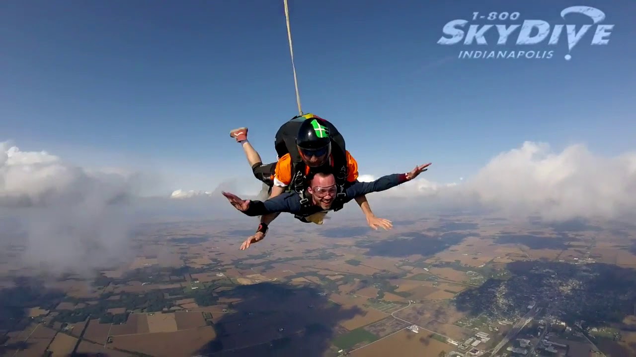 Sky Diving - YouTube