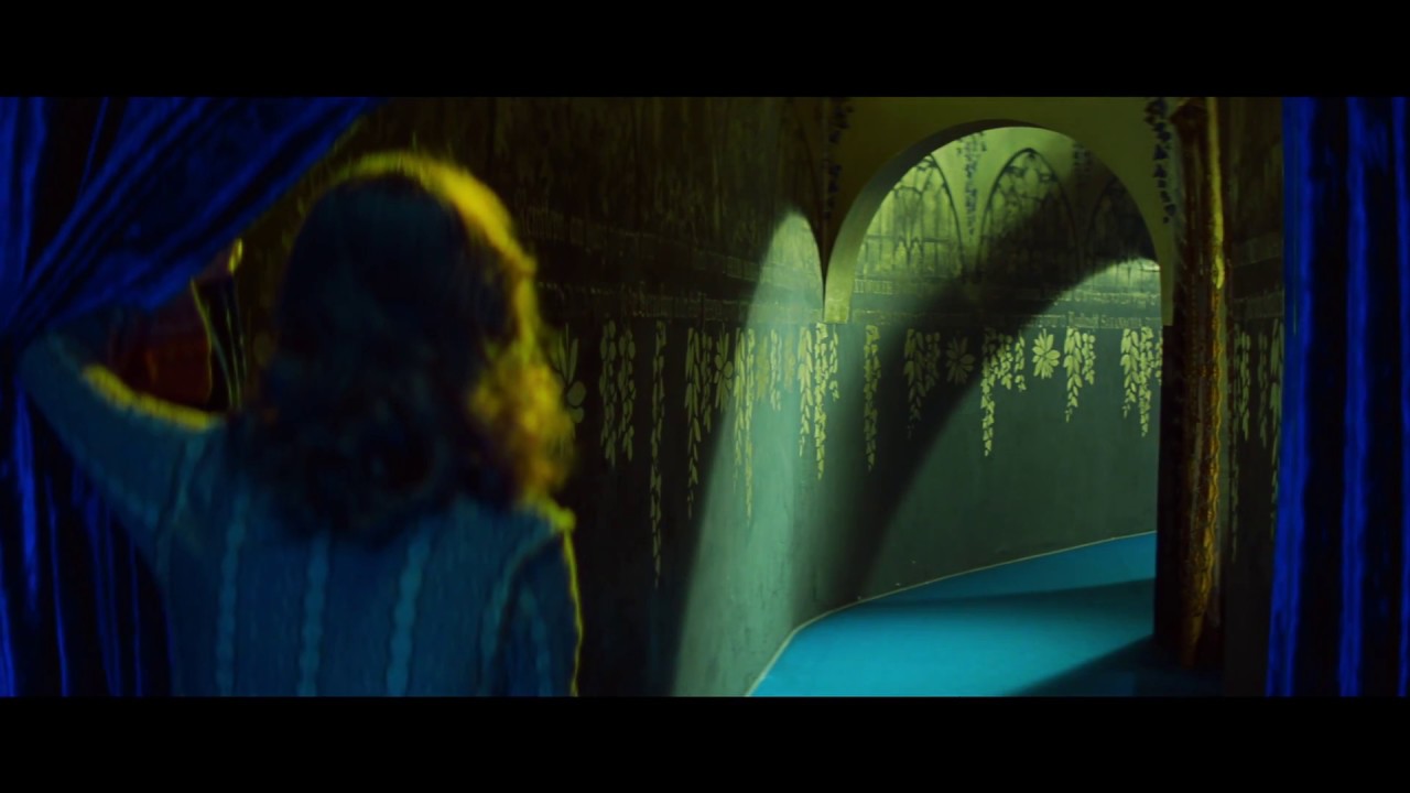 SUSPIRIA The witches corridor - YouTube