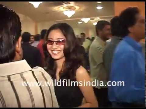 Name this Actress at audio release of film Sauda - is it Suman ...