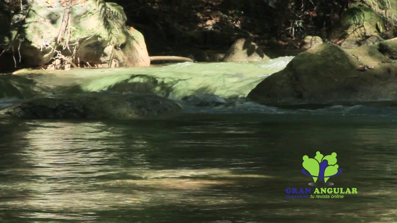 Río el mulito en la provincia de PEDERNALES - YouTube