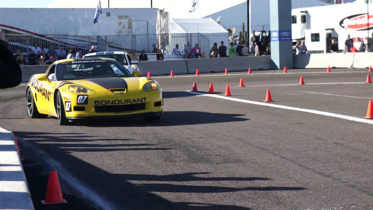 Barrett Jackson 2012, Drifting Corvettes and Mustangs - YouTube