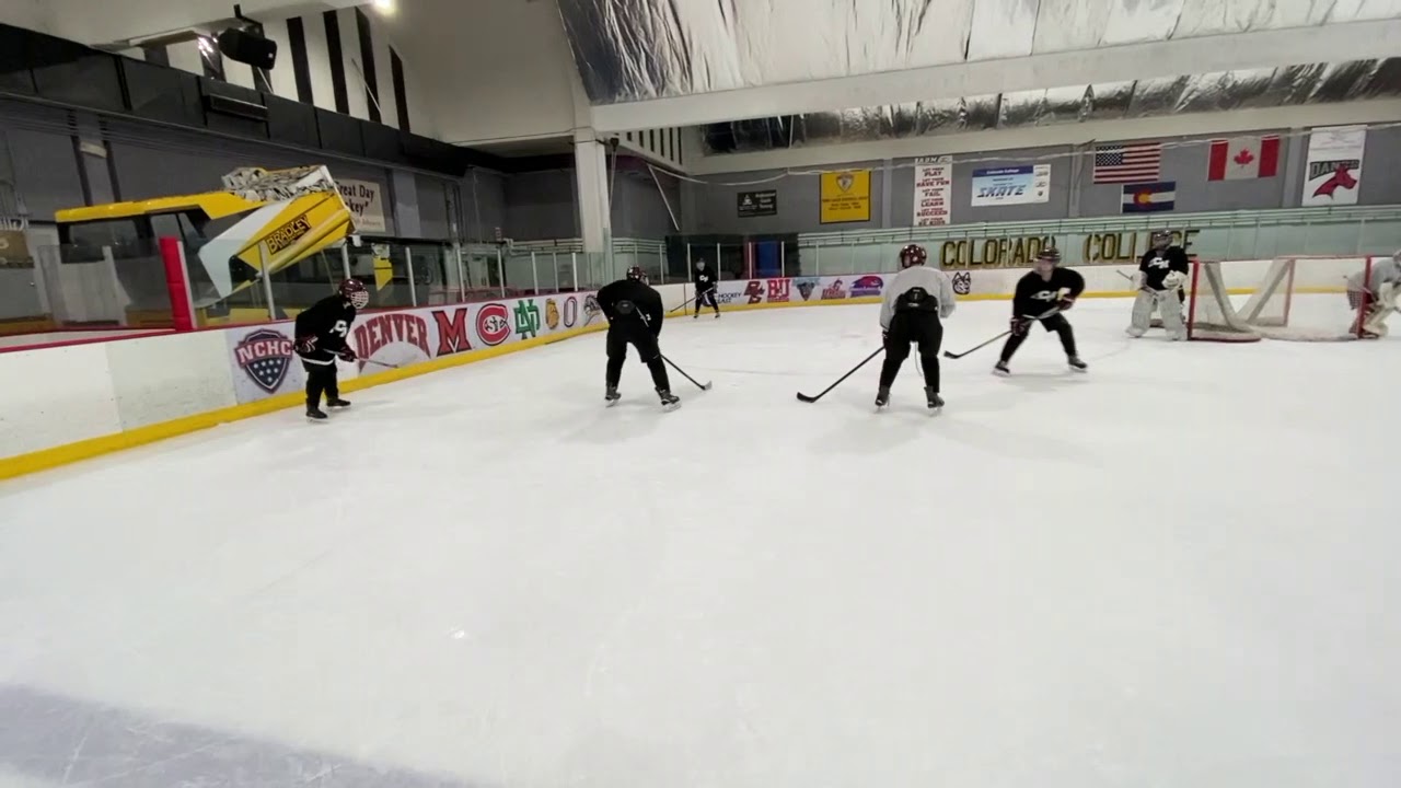 Piggyback 4v2 Regroup Game - YouTube