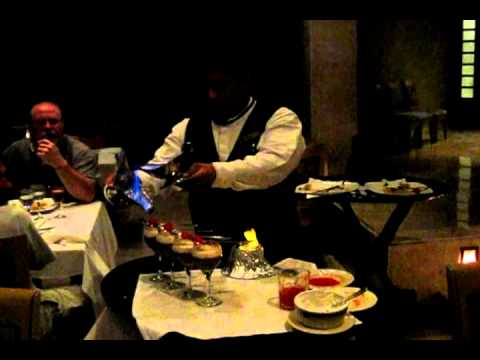 Flambe Coffee - Blue Fire - Cancun - Royal Solaris Hotel - YouTube