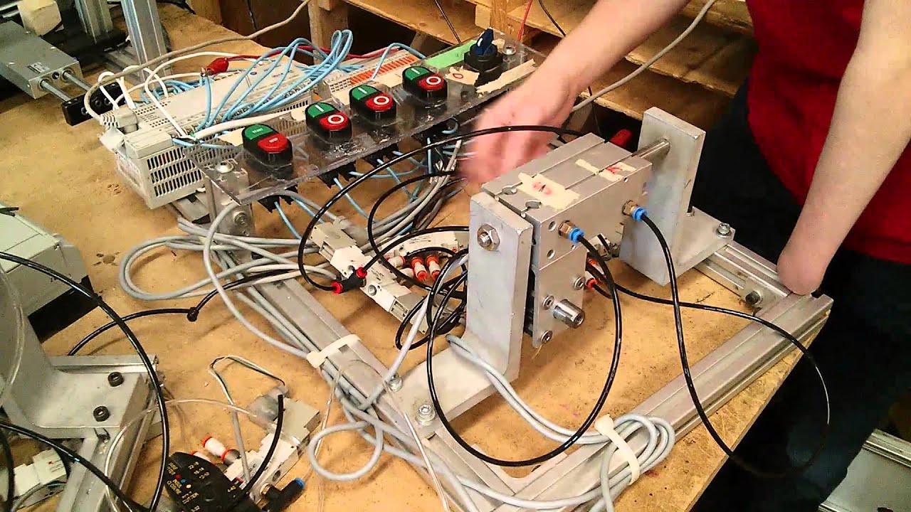 Final project grade 11 tech - YouTube