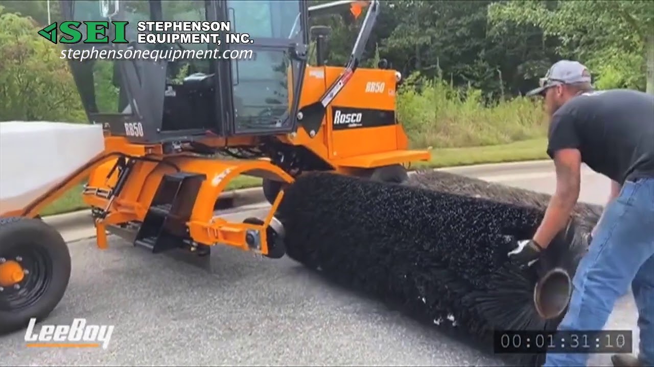 Rosco EZ Broom Change Out - YouTube