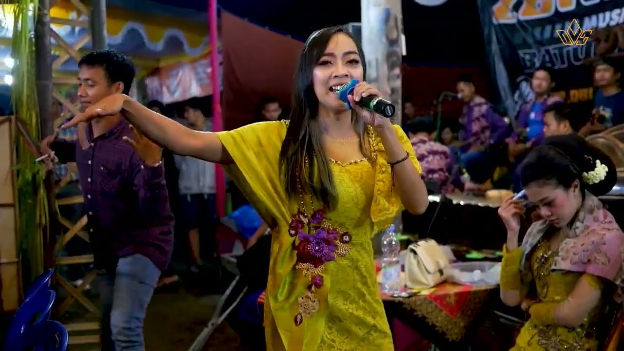 zelinda - gang doli cover wulan - ovs hd live salam - YouTube