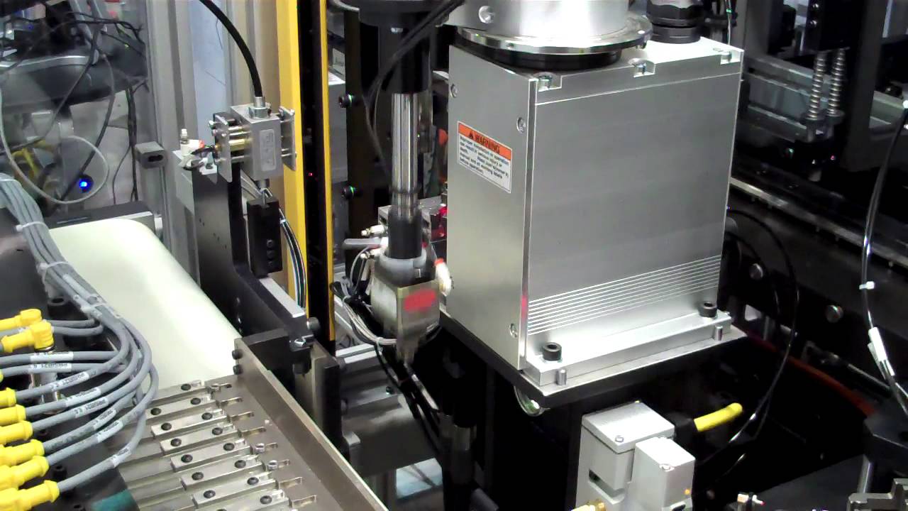 Yamaha Robot - YouTube