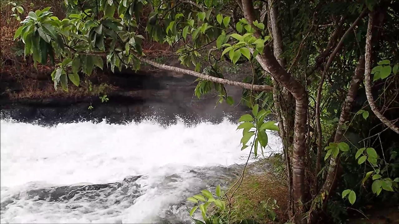 Guinée Conakry - Kindia avec lescaores.com - YouTube