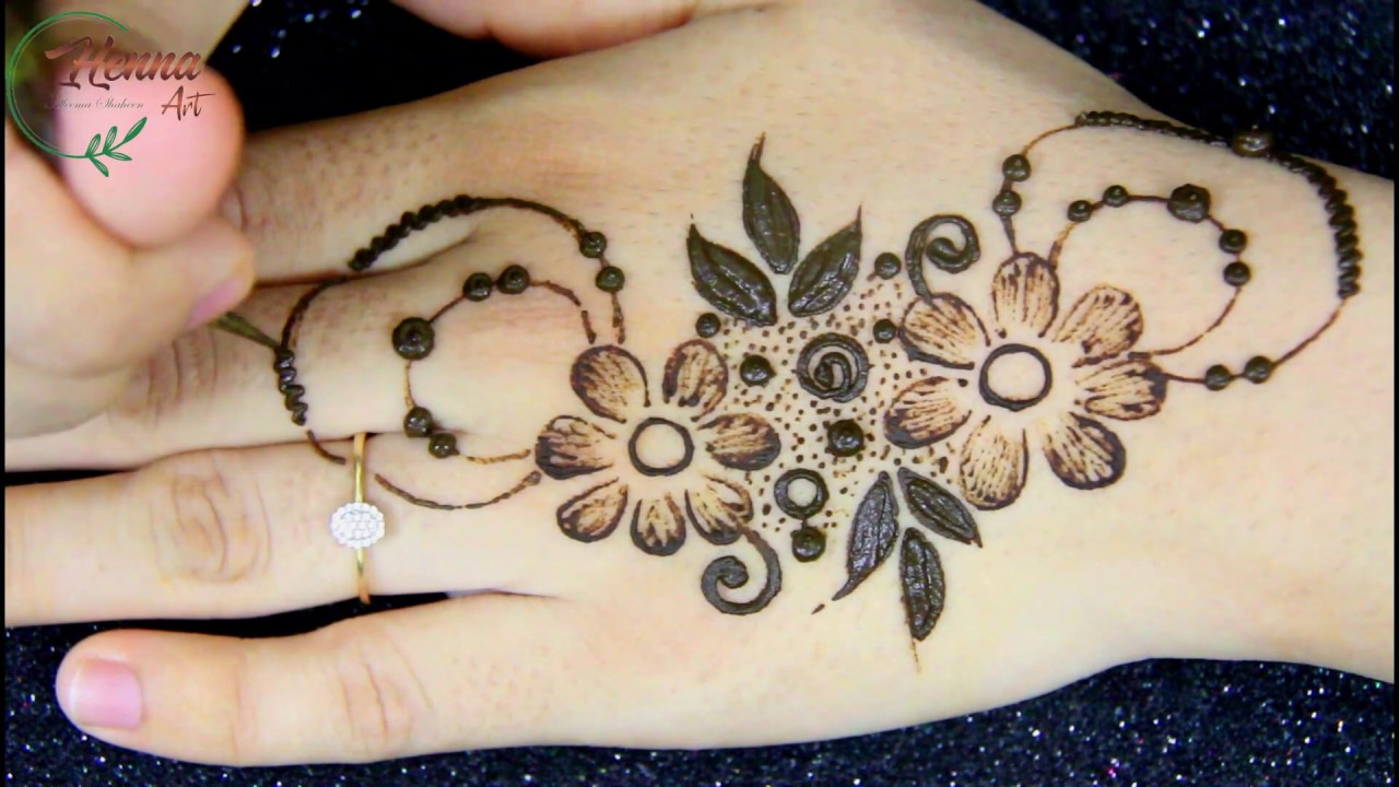Mehndi Design with dots and gulf style flowers | Trending Mehndi ...