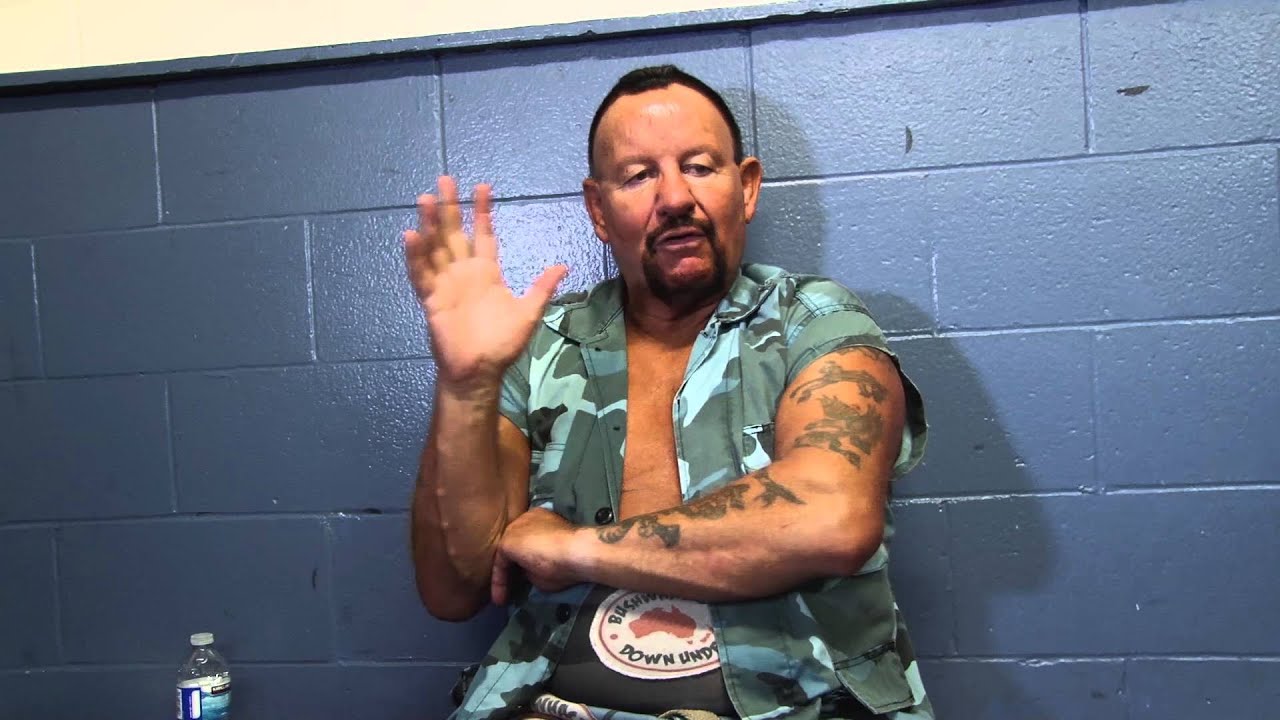 BUSHWACKER LUKE ON THE HONKY TONK MAN! - YouTube