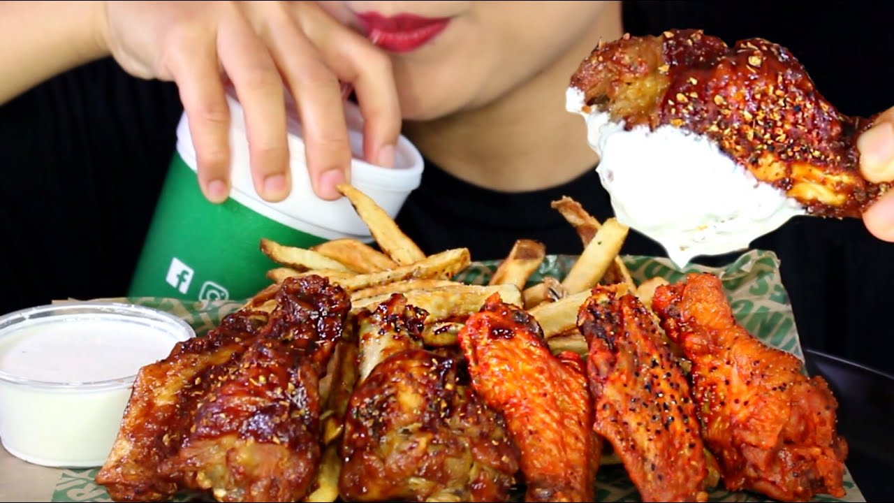 ASMR WINGSTOP Eating Sound MUKBANG - YouTube