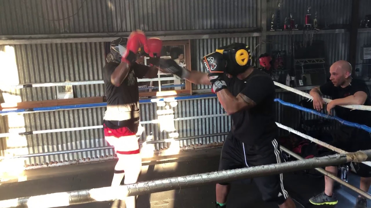 Heavyweight rounds rd2 - YouTube
