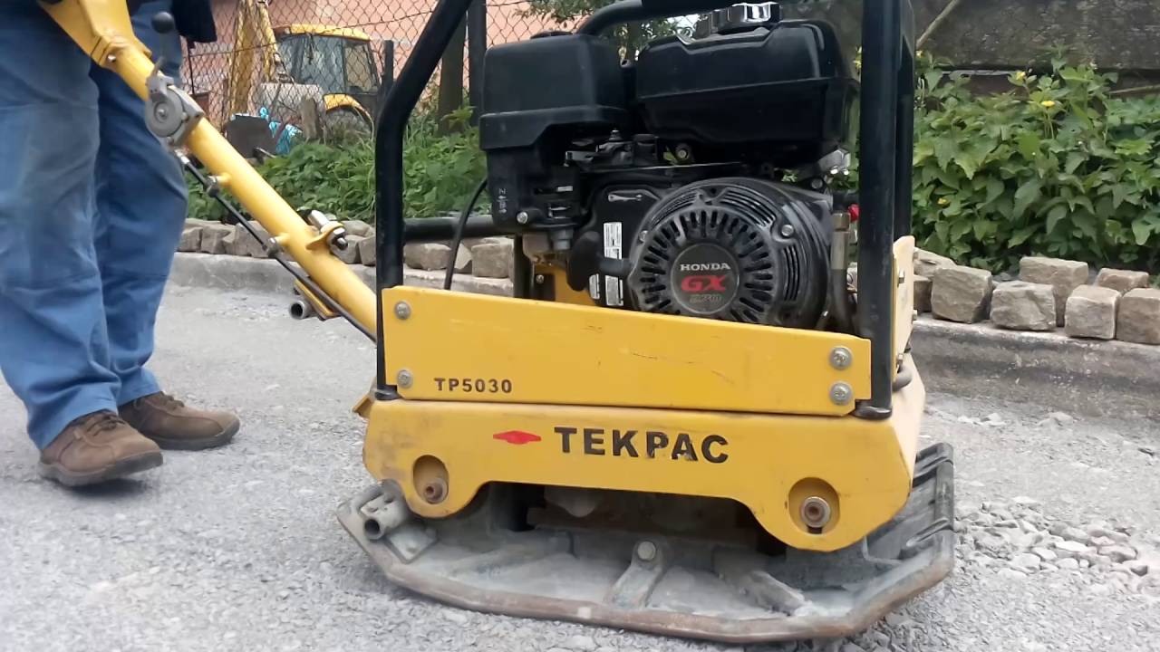 Hydraulic Reversible Plate Compactor TEKPAC TP5030 - YouTube