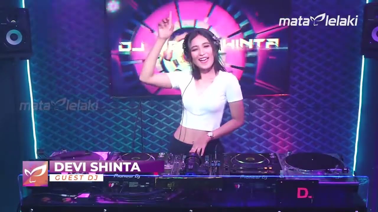 DJ CANTIK DEVI SHINTA BREAKBEAT TERBARU - YouTube