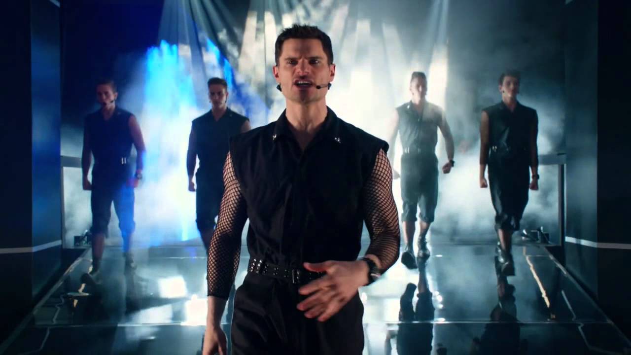 Pitch Perfect 2 - We Are Das Sound Maschine - YouTube