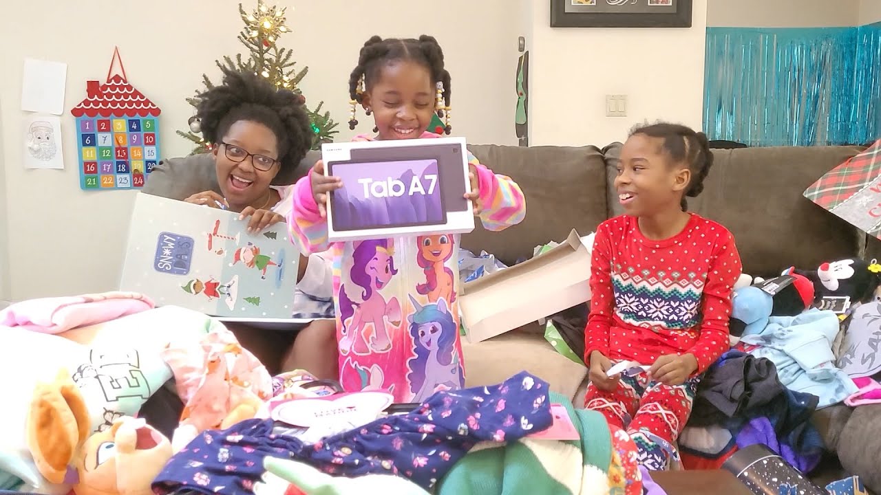 Christmas Morning Opening Gifts and Presents 2021 from our Family - YouTube