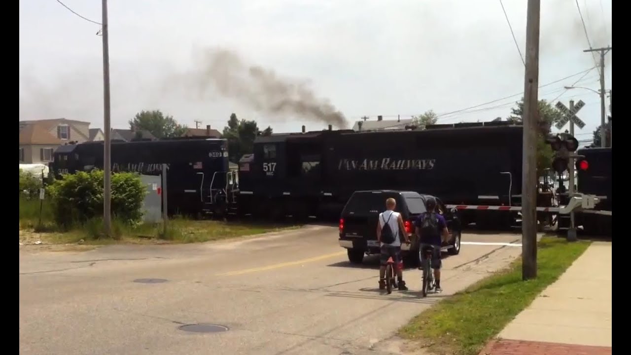 MEC 619, MEC 517 Rollin' Coal in OOB - Pan Am POED - YouTube