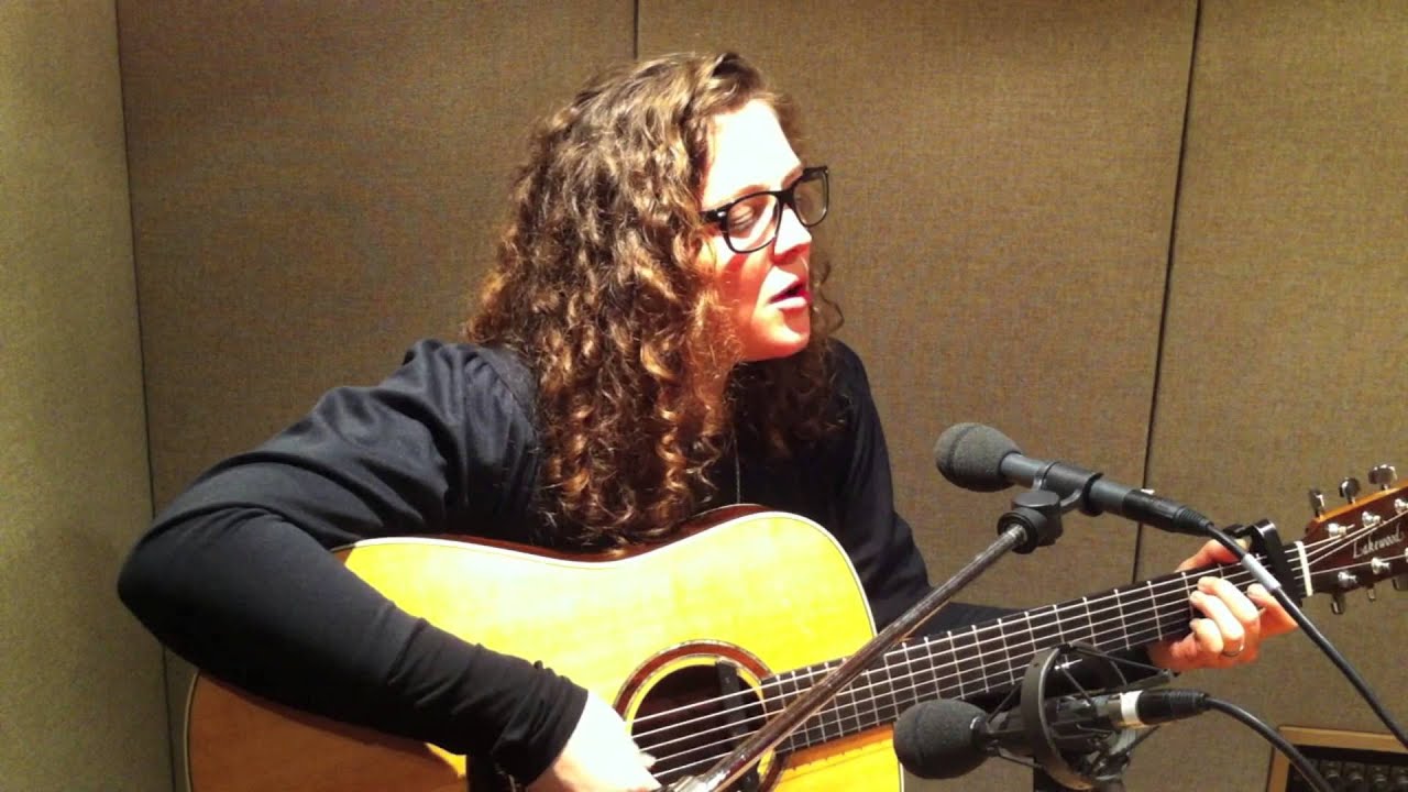 Jo Mango - The Moth And The Moon (Live For Ruth Barnes) - YouTube