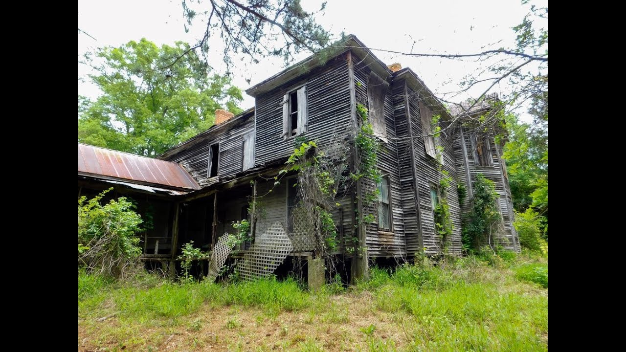 Amazing Southern Homestead - YouTube