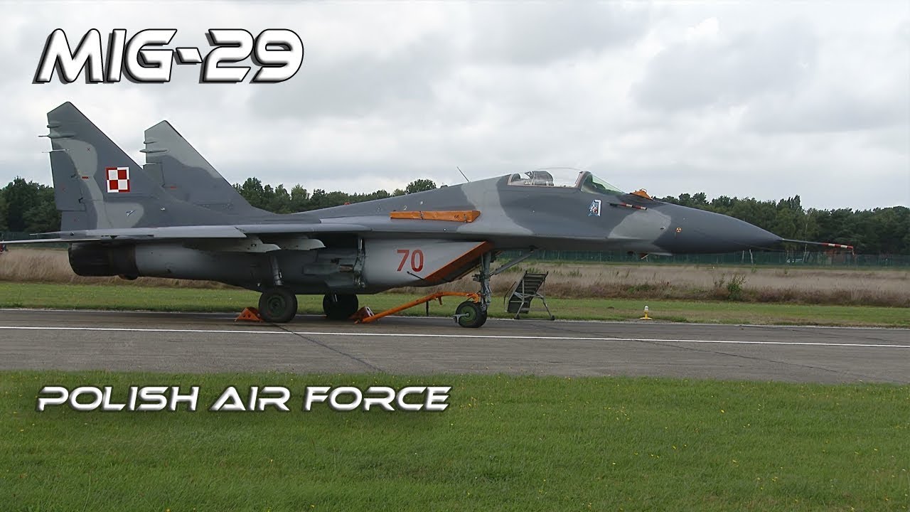 4Kᵁᴴᴰ 4K UHD Mig 29 Polish Mig-29 demo Rafal Pinkowski Airshow 2017 ...