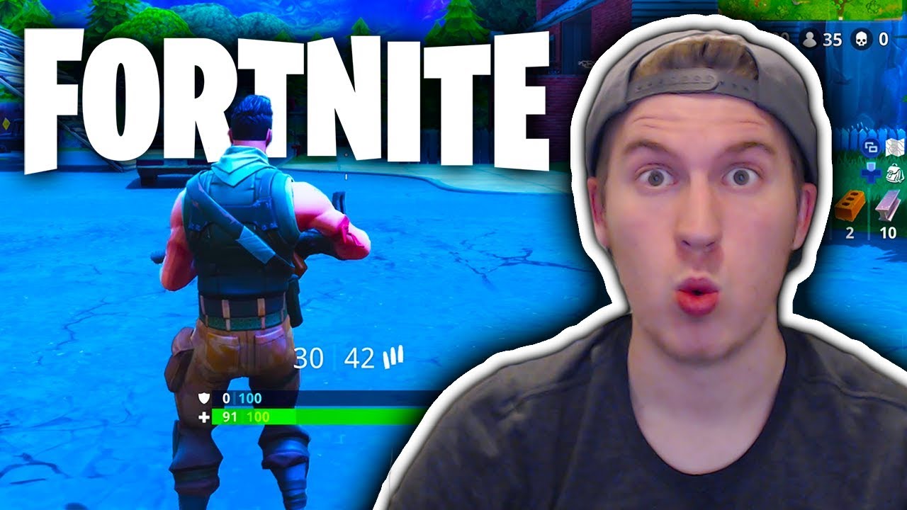 FIRST Ever Game of FORTNITE BATTLE ROYALE - YouTube