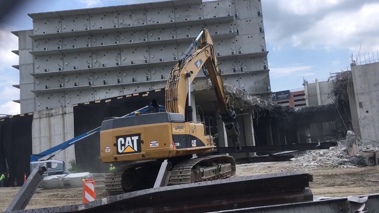 Site work begins to demolish unfinished jail in Downtown Detroit for ...